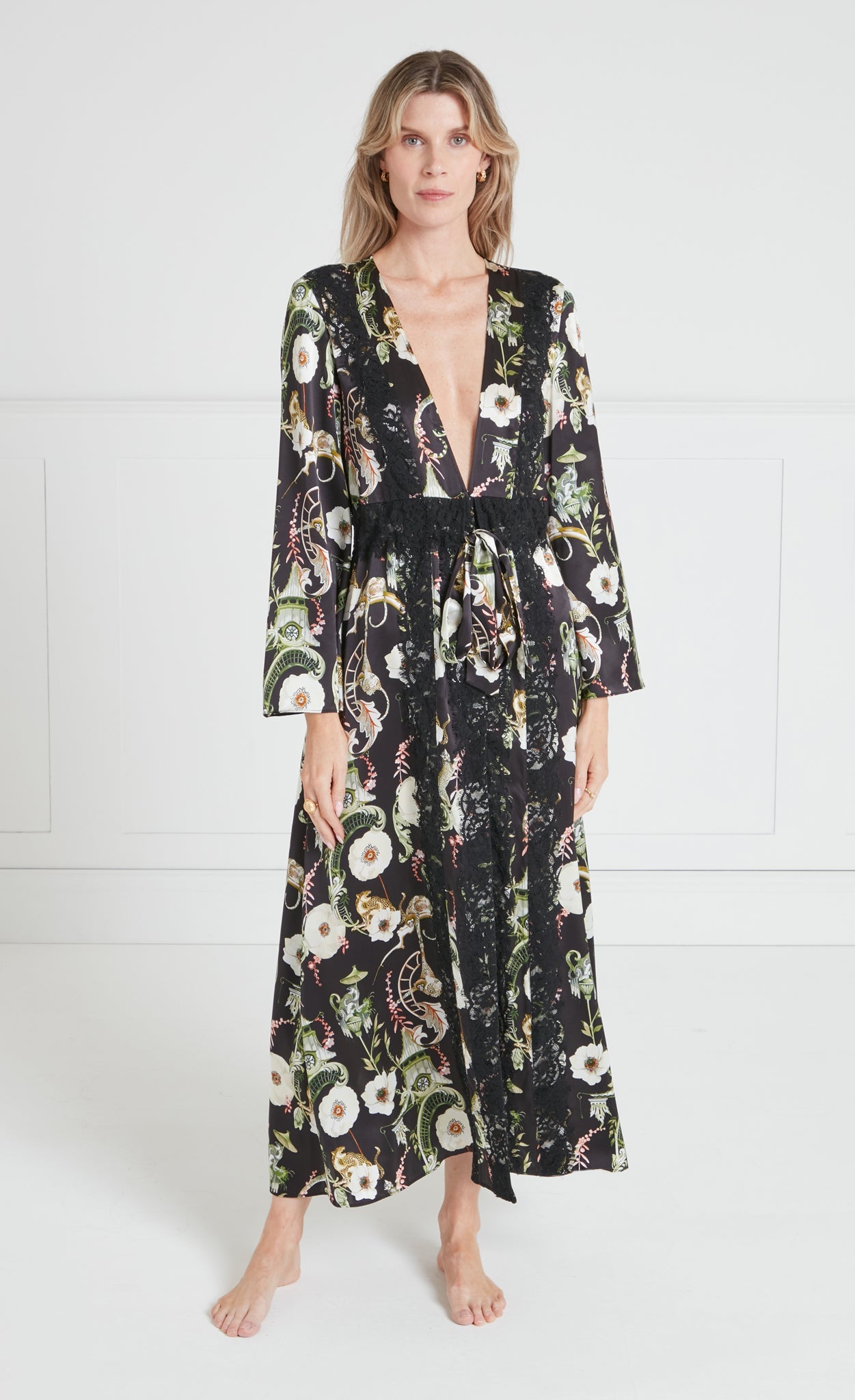 Aphrodite Robe - Black/Dark Euphoria | Sleepwear | Temperley London ...